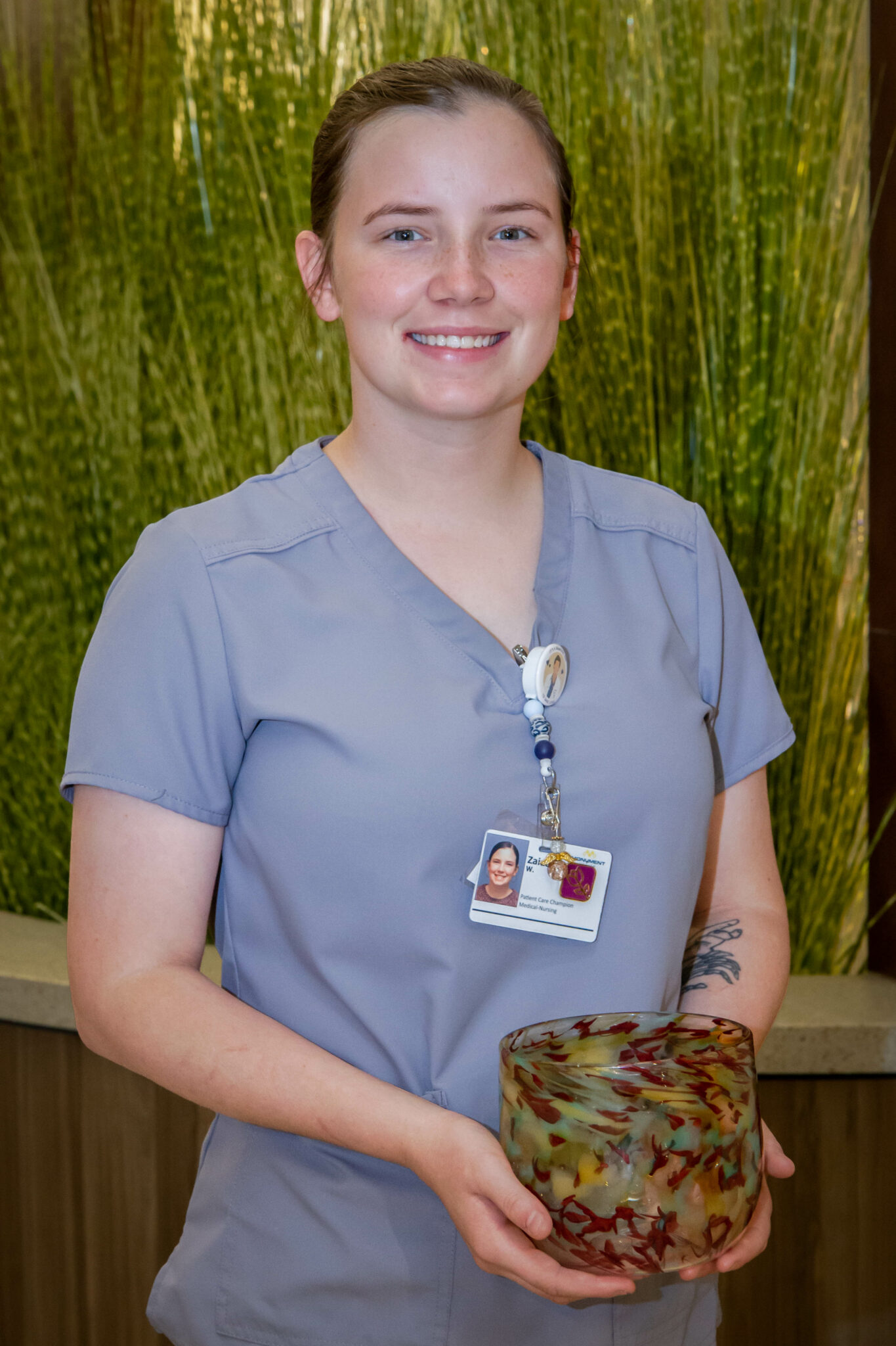 Zaida Williams, Nurse Aide, receives TULIP Award - Monument Health