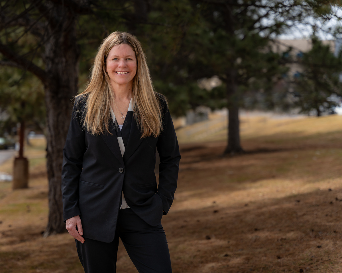 Bariatric surgery changes caregiver's life - Monument Health