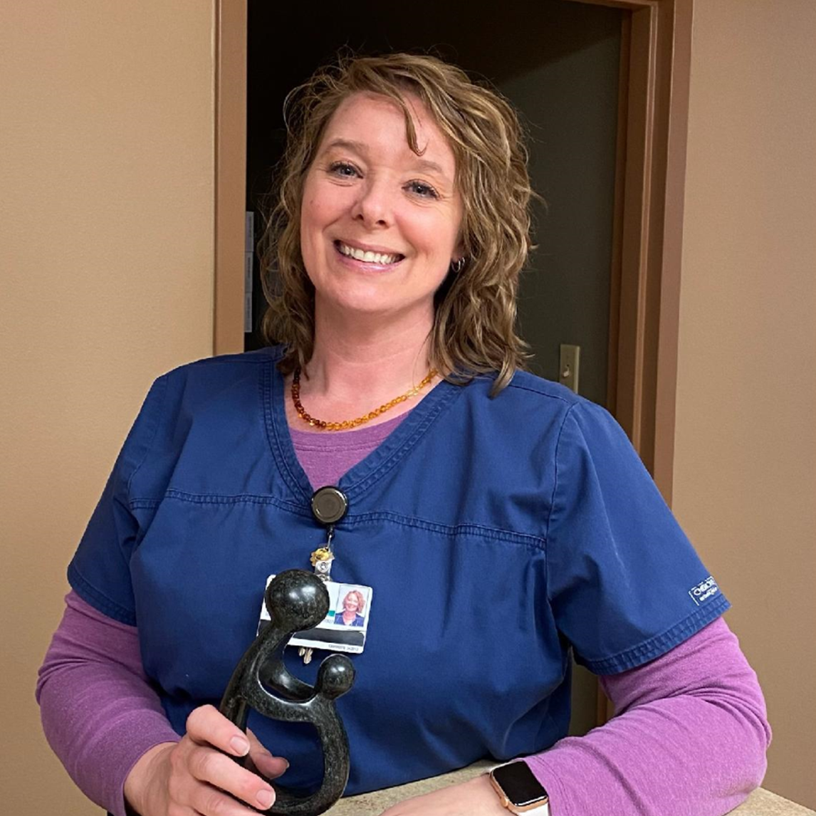 Jennifer Stewart, RN, receives DAISY Award